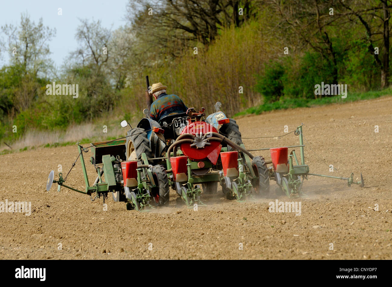 Old tractor ploughing field hi-res stock photography and images - Alamy