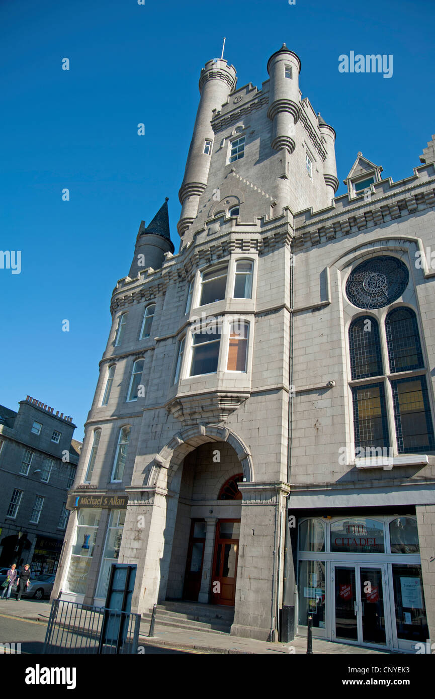 Salvation army citadel hi-res stock photography and images - Alamy