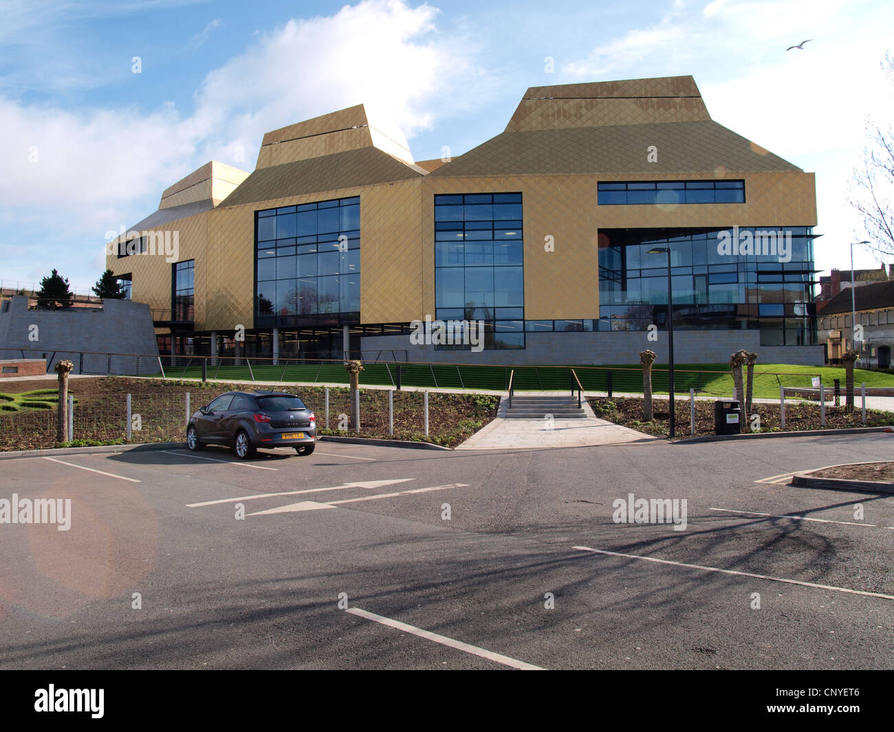 The hive worcester hi-res stock photography and images - Alamy