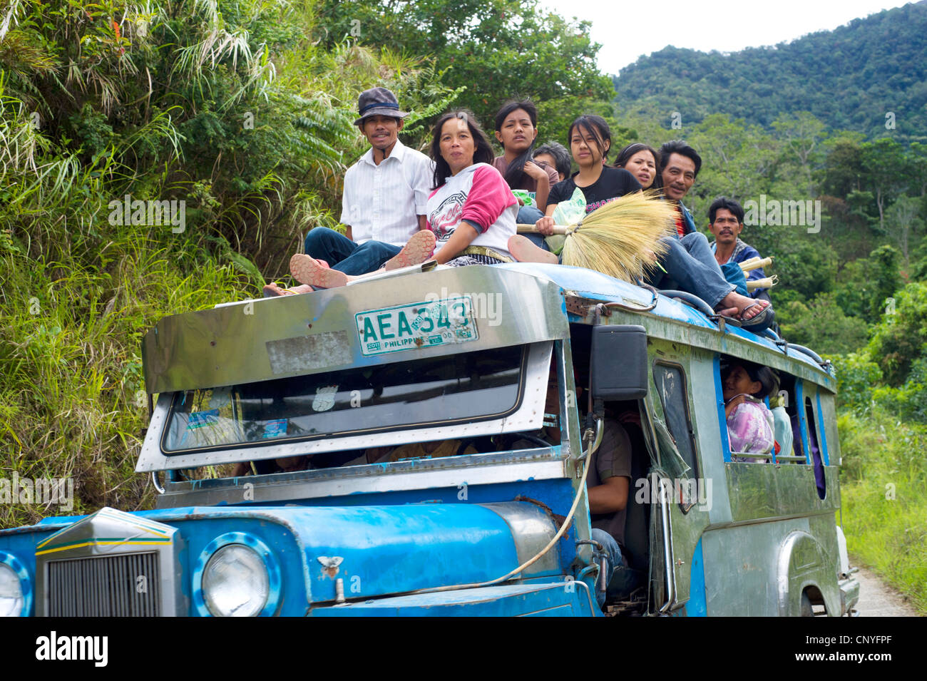 Jeepney philippines hi-res stock photography and images - Alamy