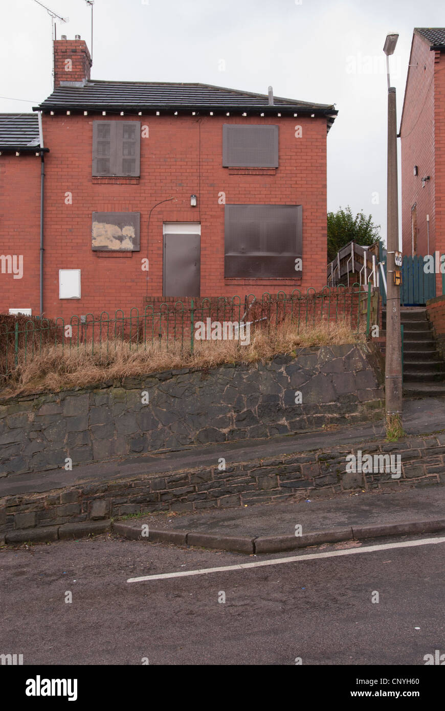 Rundown housing estate Stock Photo - Alamy