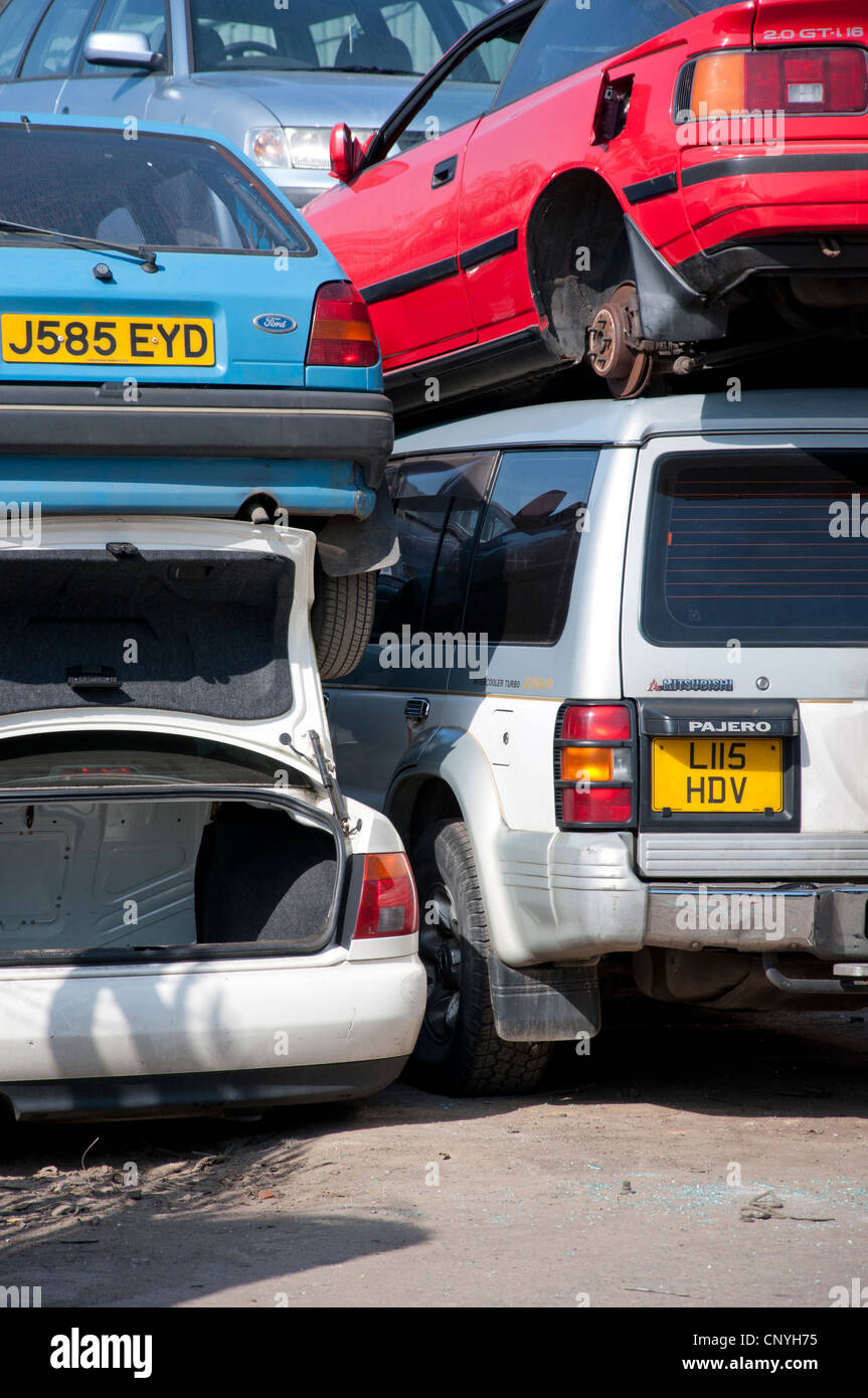 Scrap Cars High Resolution Stock Photography and Images - Alamy