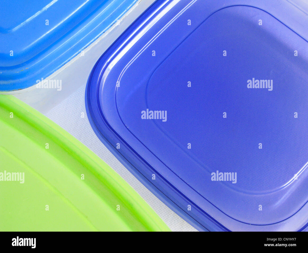 Tupperware hi-res stock photography and images - Alamy