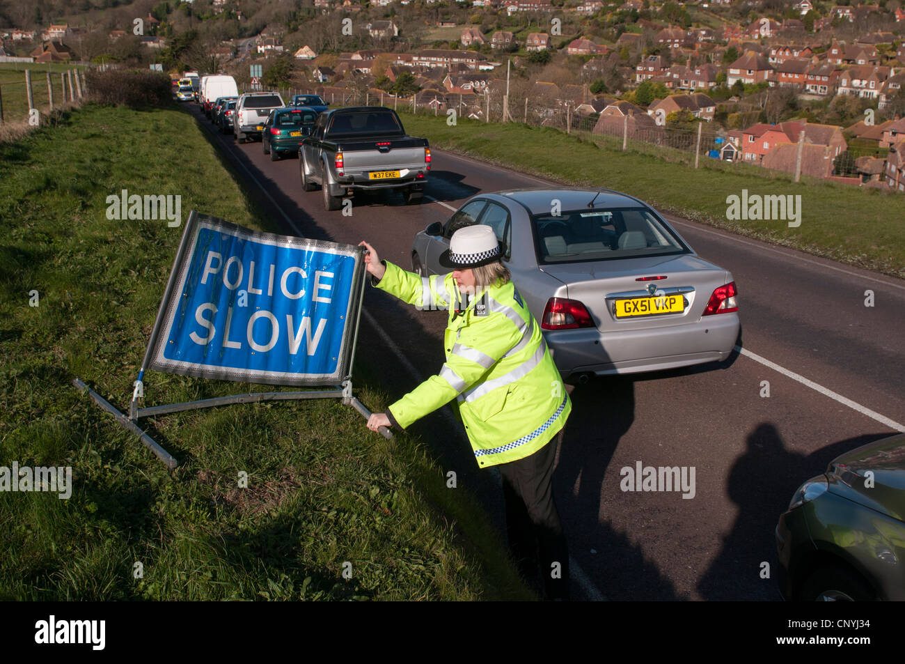 Policeman operating speed radar hi-res stock photography and images - Alamy