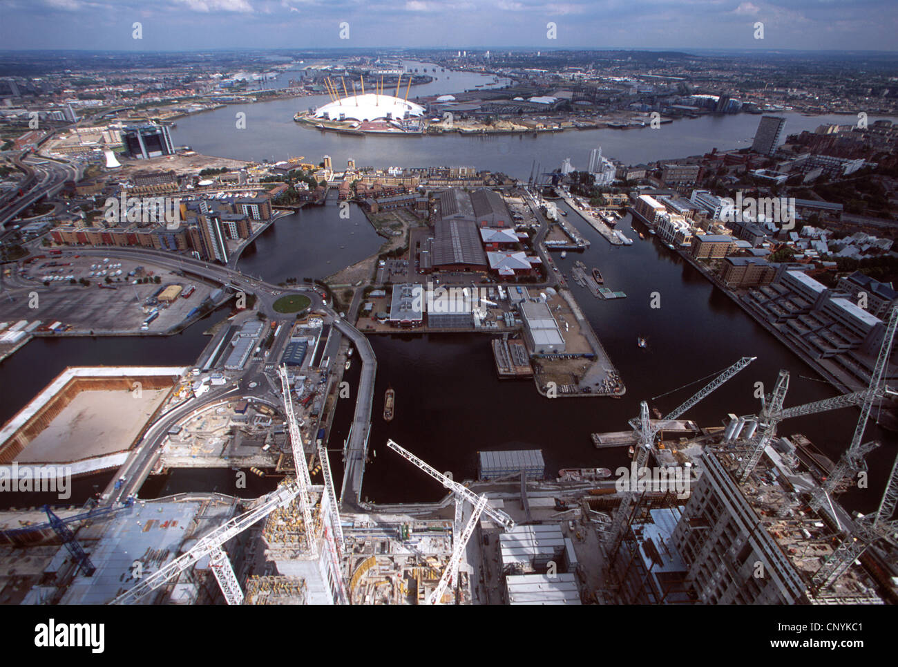Construction of the HSBC tower, Canary Wharf, London Stock Photo - Alamy