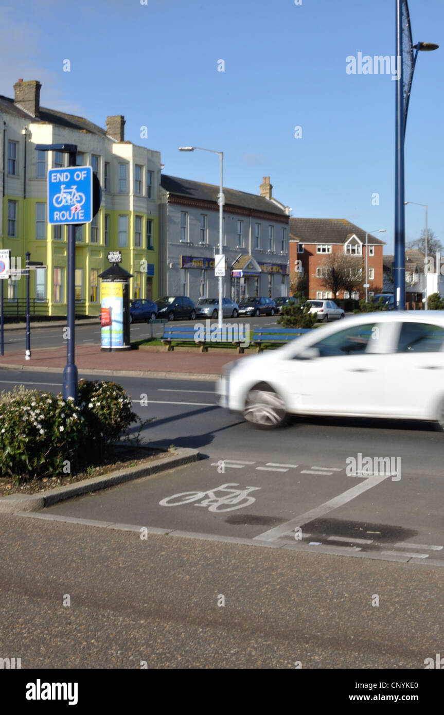 End of Cycle Route sign Stock Photo - Alamy