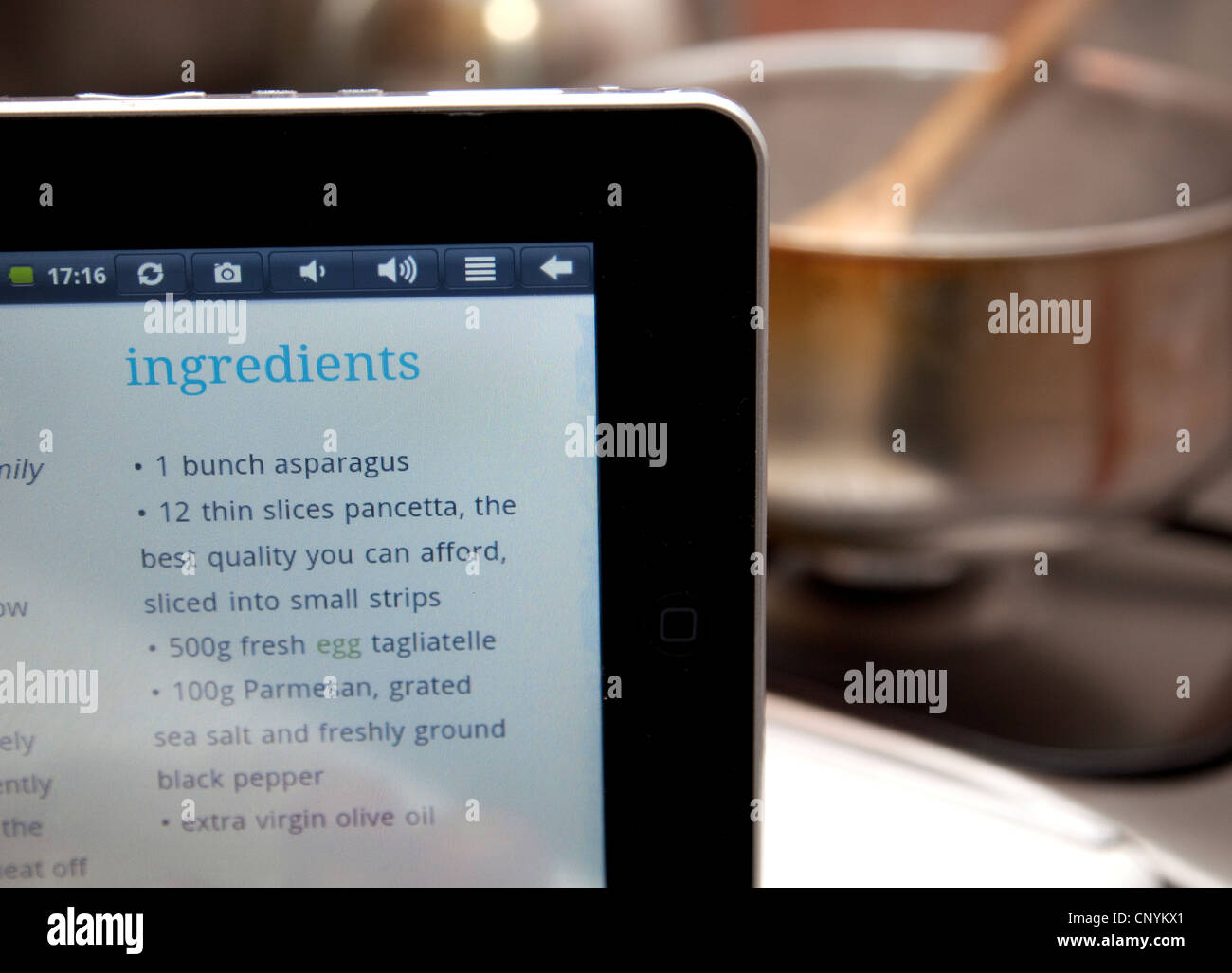 Food by cooking method hi-res stock photography and images - Alamy