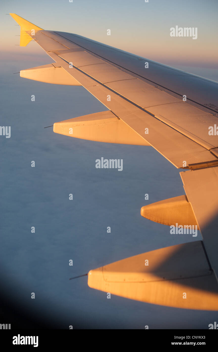 Airbus A319 wing over English channel Stock Photo - Alamy