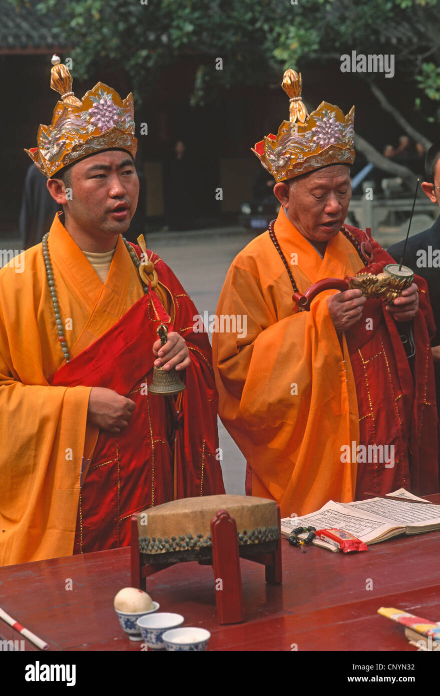 China, Shanghai, Longhua Temple, priests, ceremony Stock Photo - Alamy