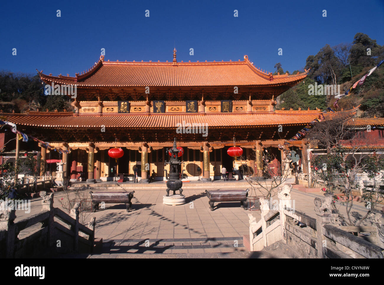 China, Yunnan, Kunming, Yuantong Temple Stock Photo - Alamy