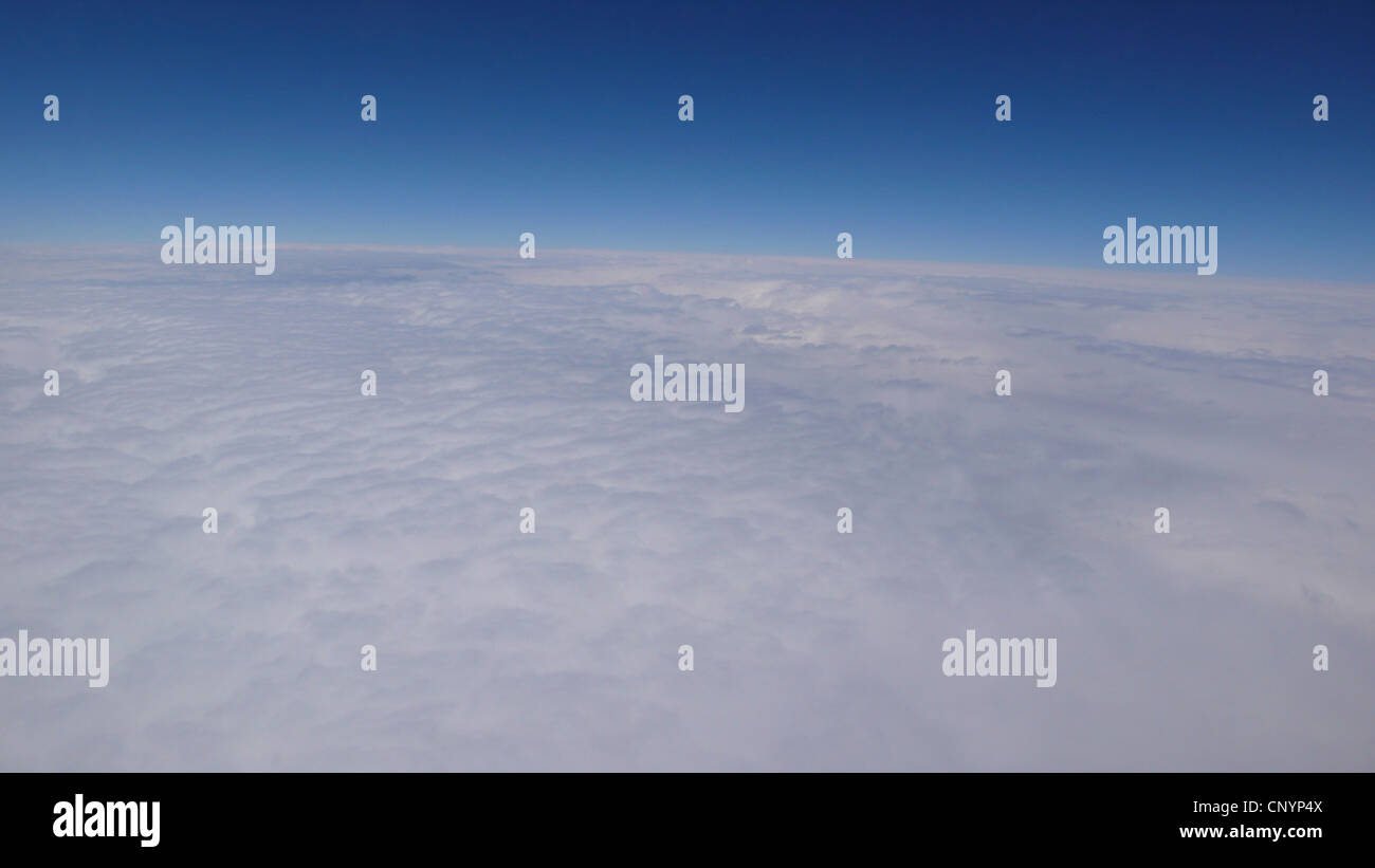 Above view photos hi-res stock photography and images - Alamy