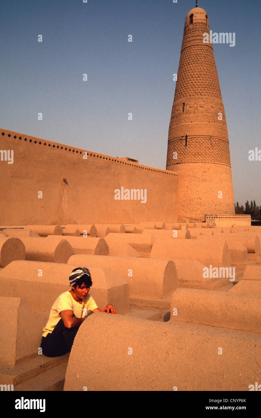 China, Xinjiang, Turpan, Emin Minaret, Sugong Mosque, muslim tombs ...