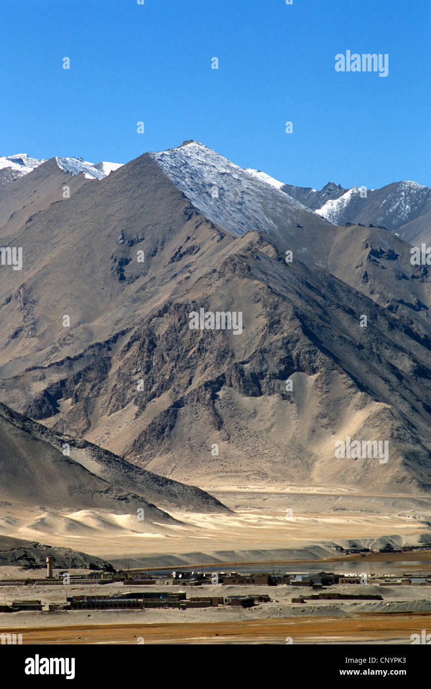 China xinjiang pamir hi-res stock photography and images - Alamy