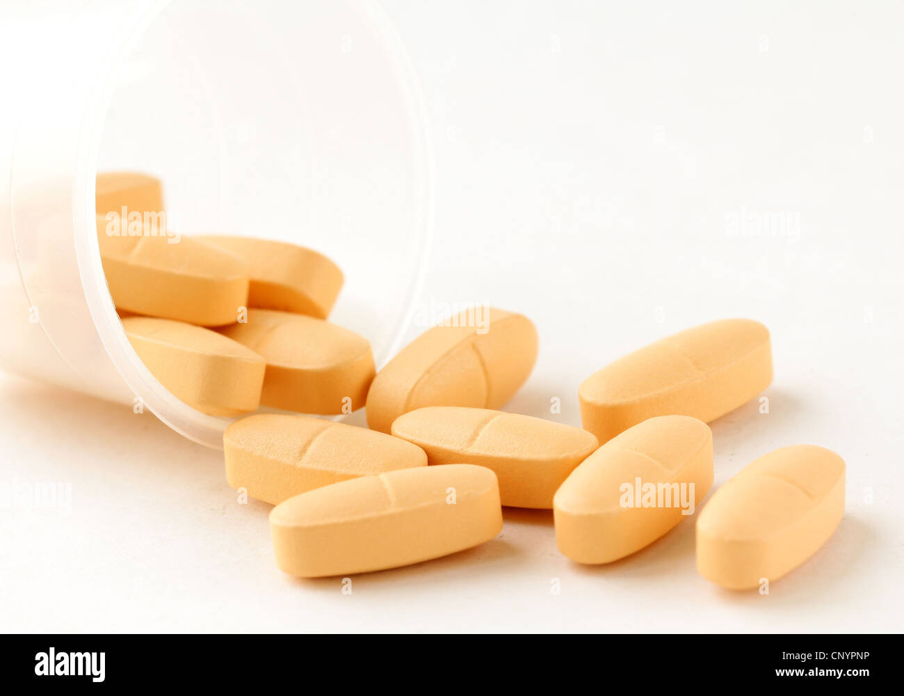 Plastic pill cup hi-res stock photography and images - Alamy