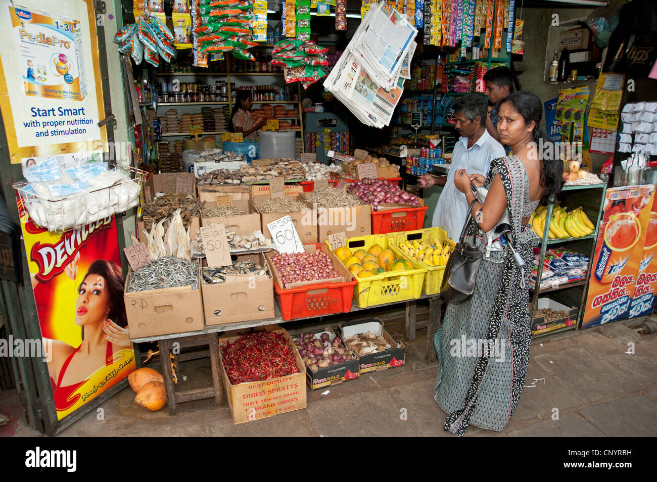 Woman shopping in Kandy Sri Lanka Stock Photo - Alamy