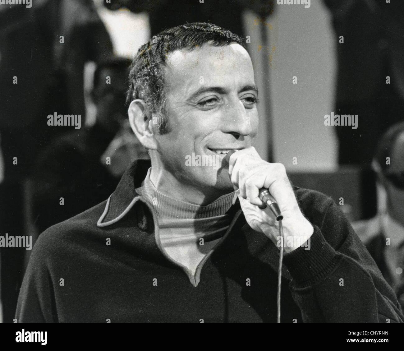 TONY BENNETT US singer in March 1968 Stock Photo - Alamy