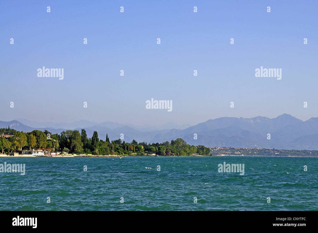 Garda look on hi-res stock photography and images - Alamy