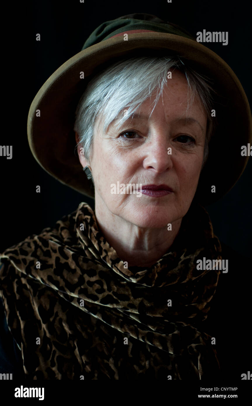Middle aged woman neutral hi-res stock photography and images - Alamy