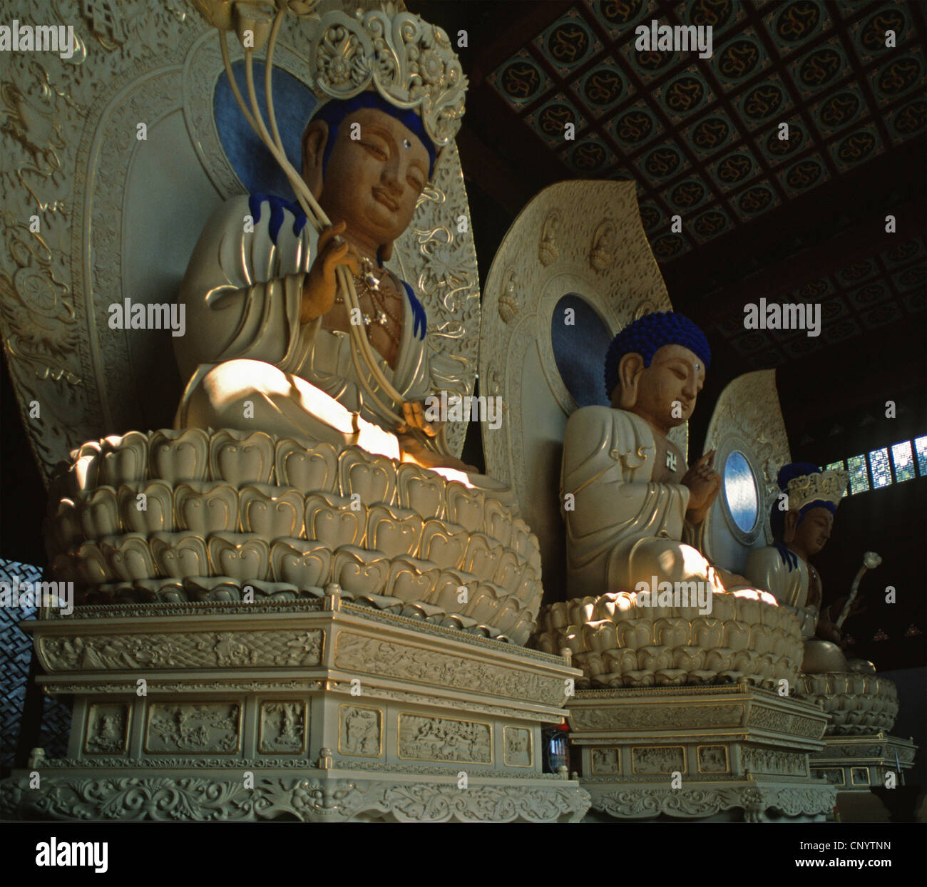 China, Zhejiang, Hangzhou, Lingyin Si buddhist temple Stock Photo - Alamy