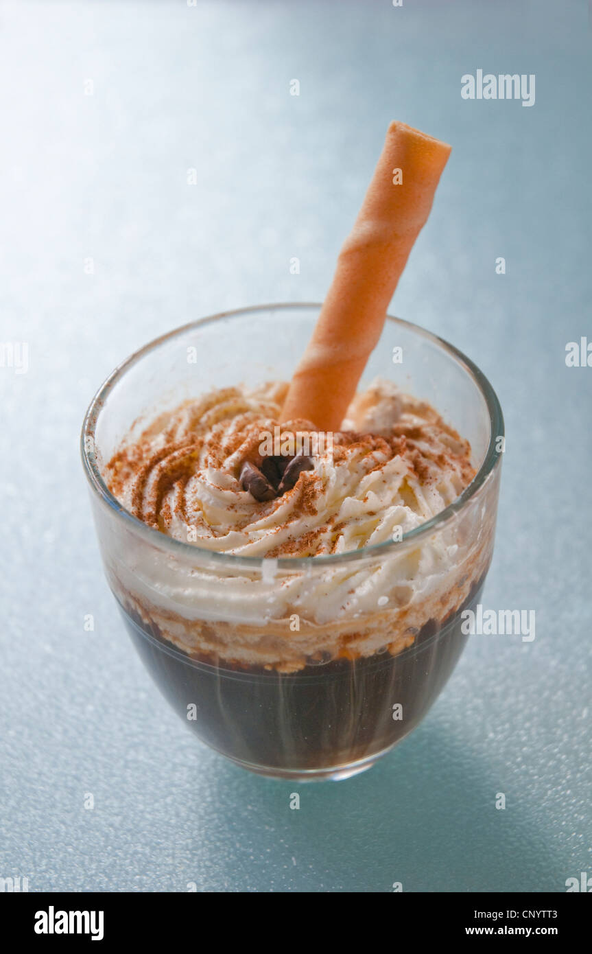 Cafe con nata hi-res stock photography and images - Alamy
