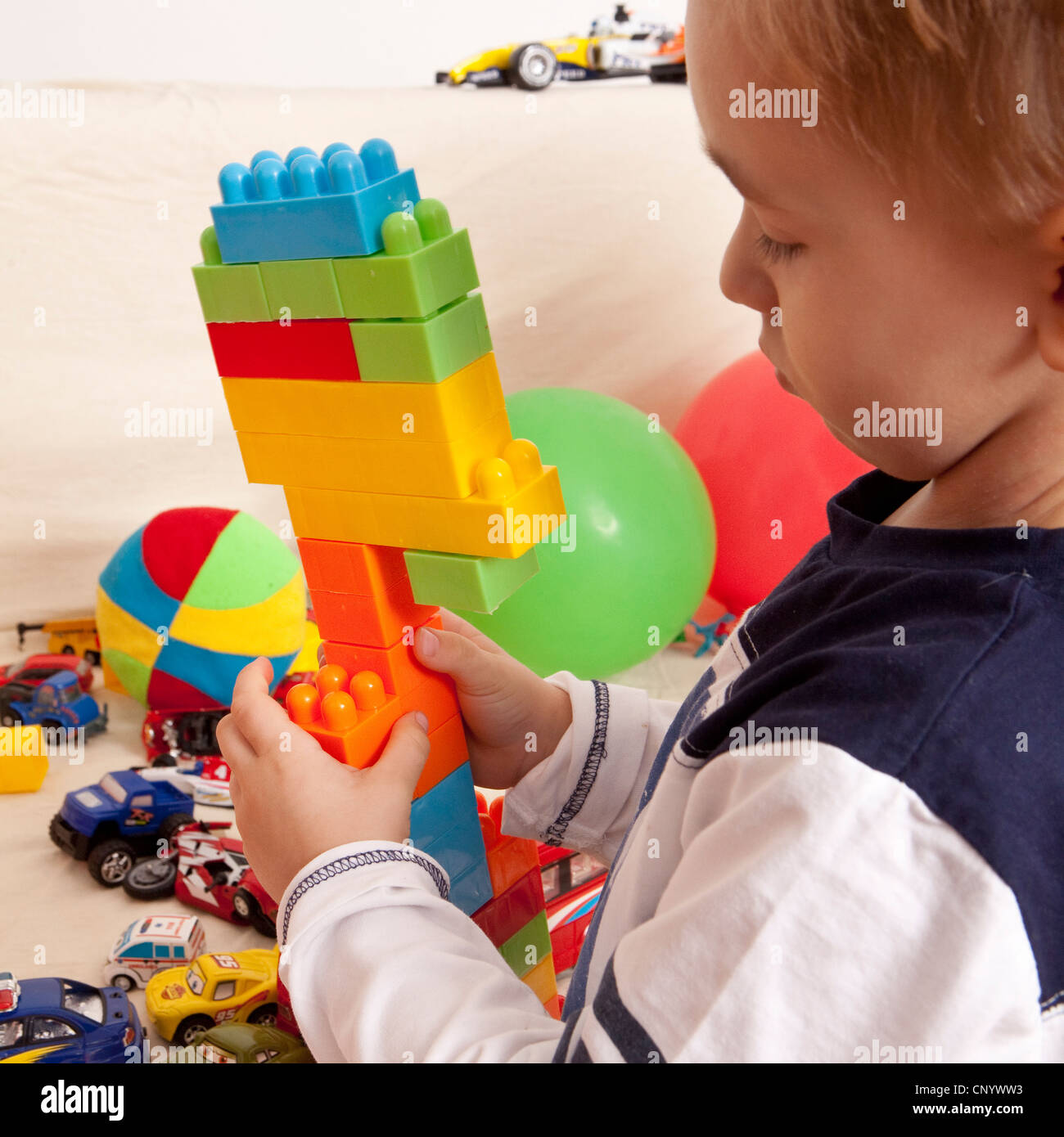 little boy playing Stock Photo - Alamy