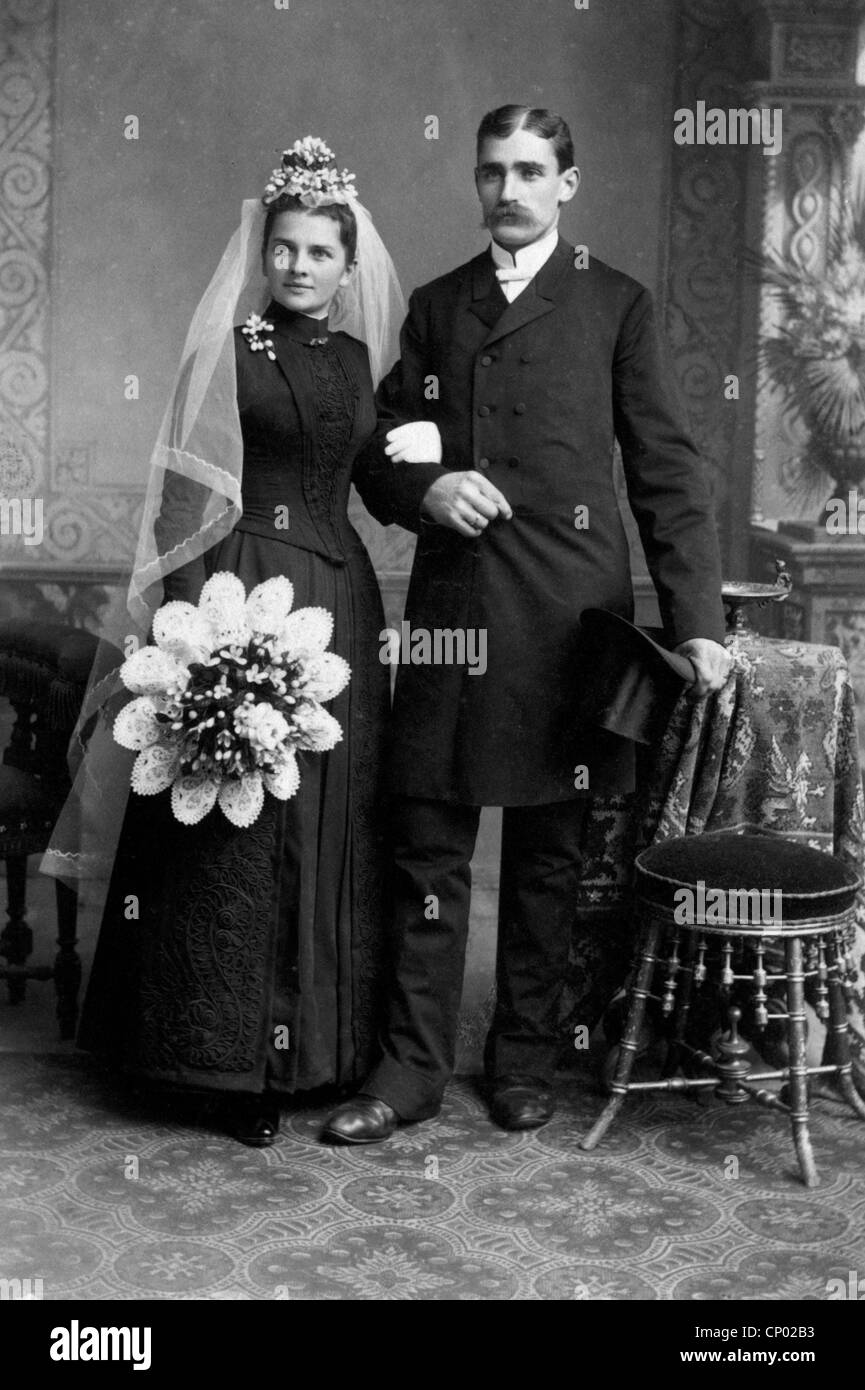 people, couples, bridal couple, photograph by Carl Dittmar, Landshut ...