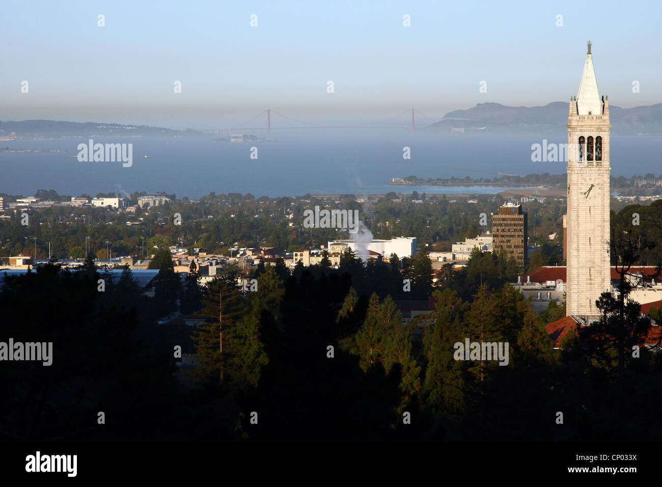Berkeley view bay golden gate bridge hi-res stock photography and ...