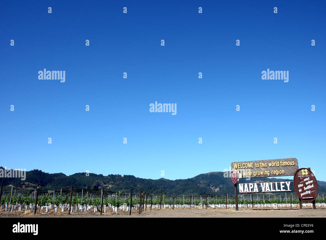 NAPA VALLEY SIGN VINEYARD NAPA VALLEY CALIFORNIA USA 06 October 2011 ...