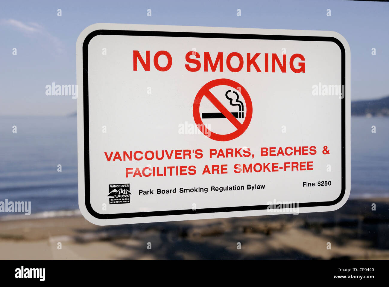 Against smoking hi-res stock photography and images - Alamy