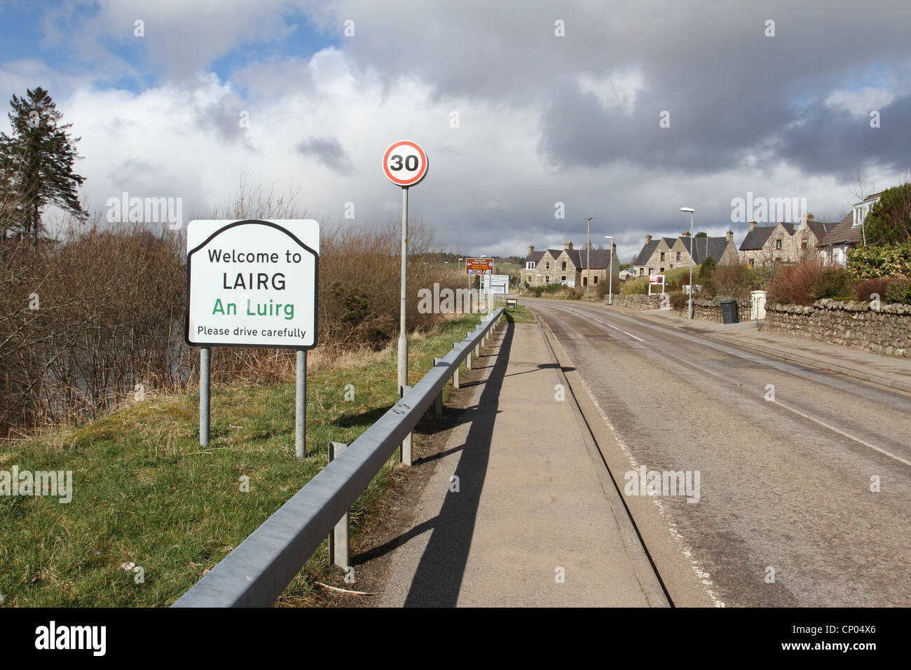 Village of lairg scotland hi-res stock photography and images - Alamy