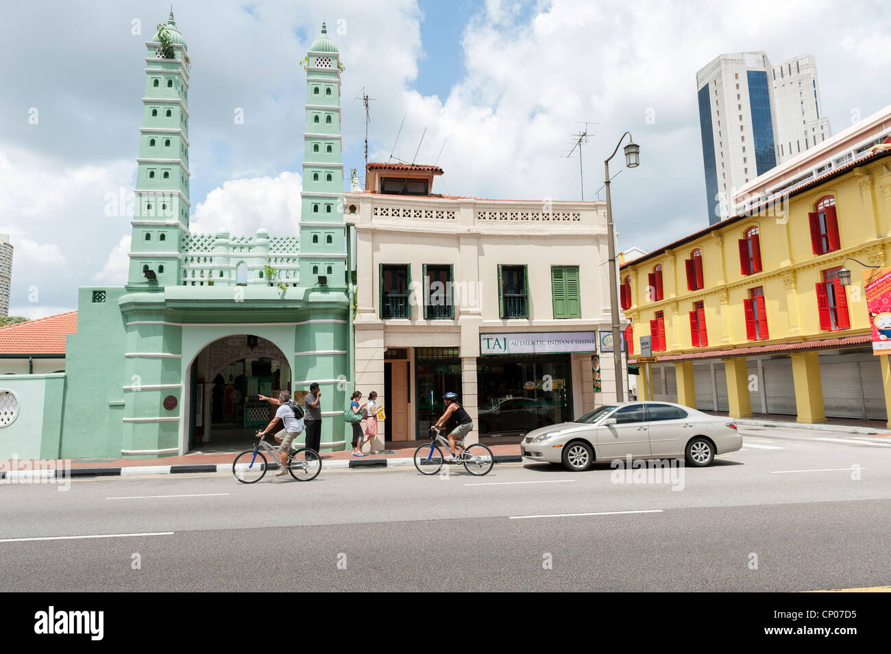 Jamae (Chulia) Mosque exterior Chinatown Singapore Malaysia Stock Photo ...