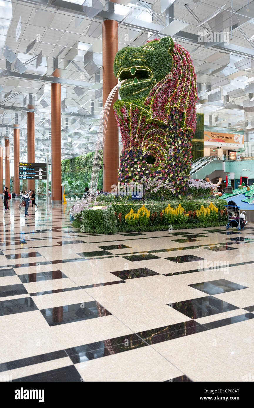 The Merlion (mascot of Singapore) flower display Changi international ...
