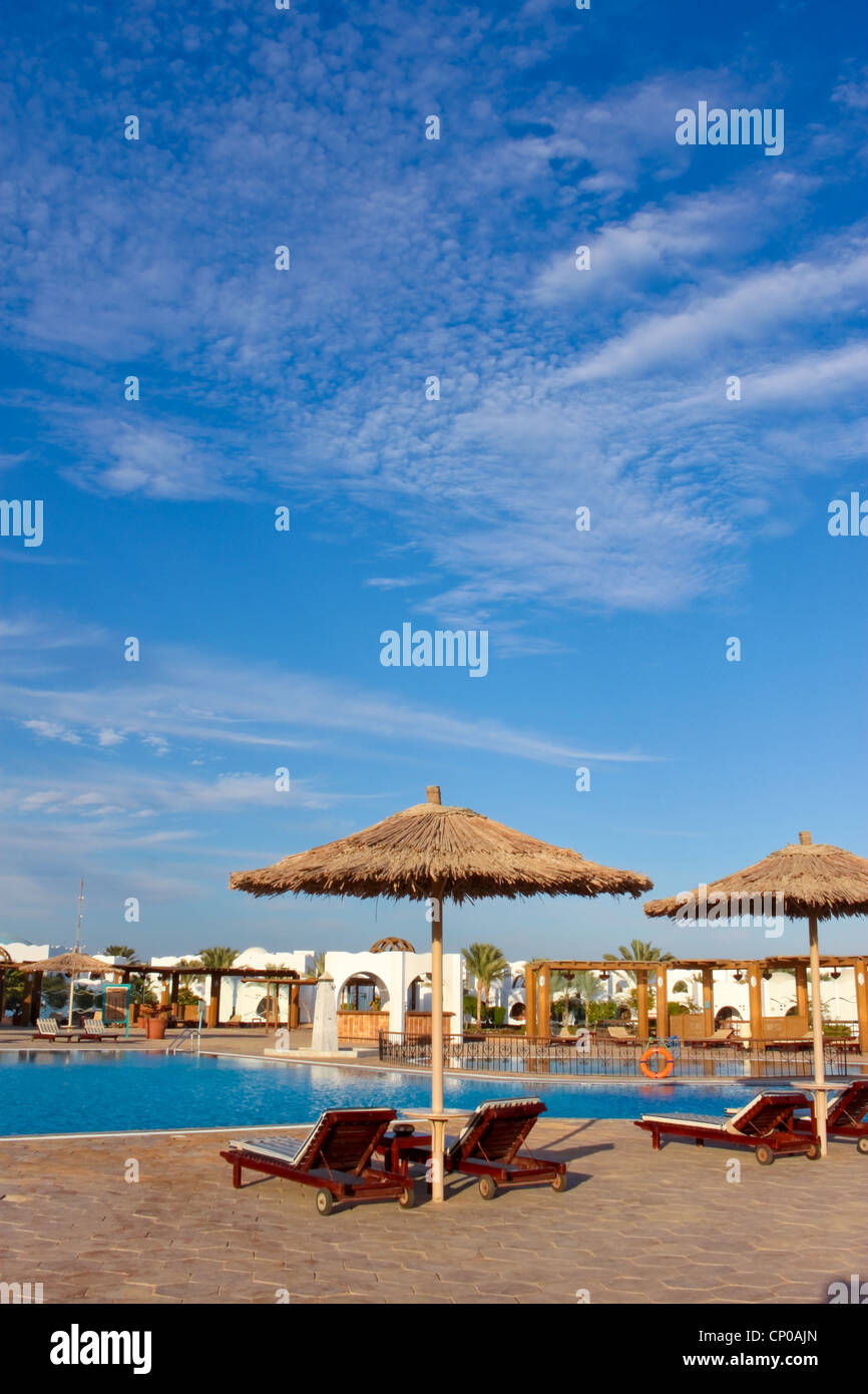 Egypt bar pool resort tourist hotel sea hi-res stock photography and ...