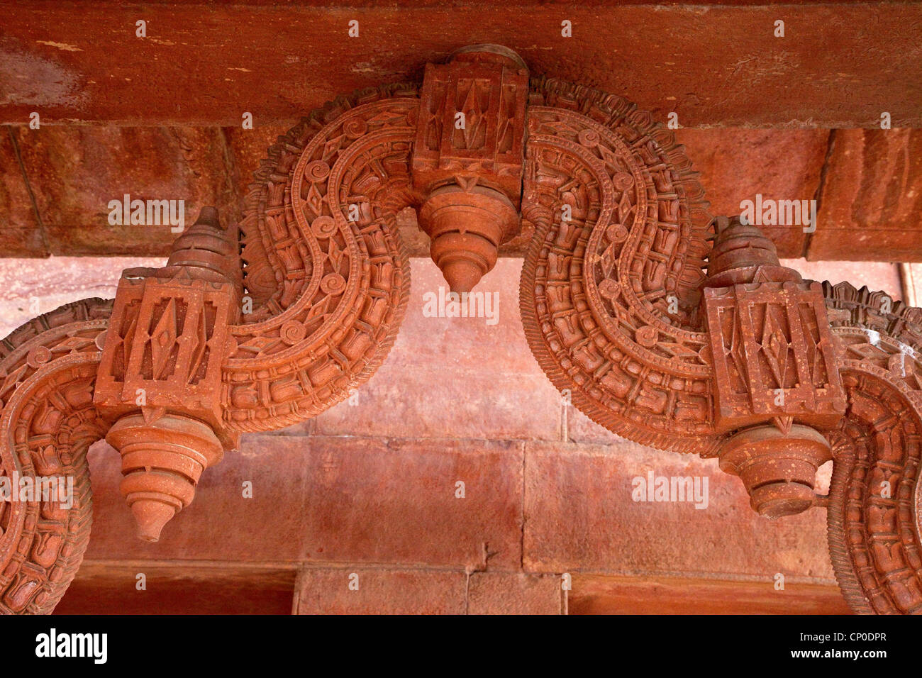Corbeled stone arch hi-res stock photography and images - Alamy