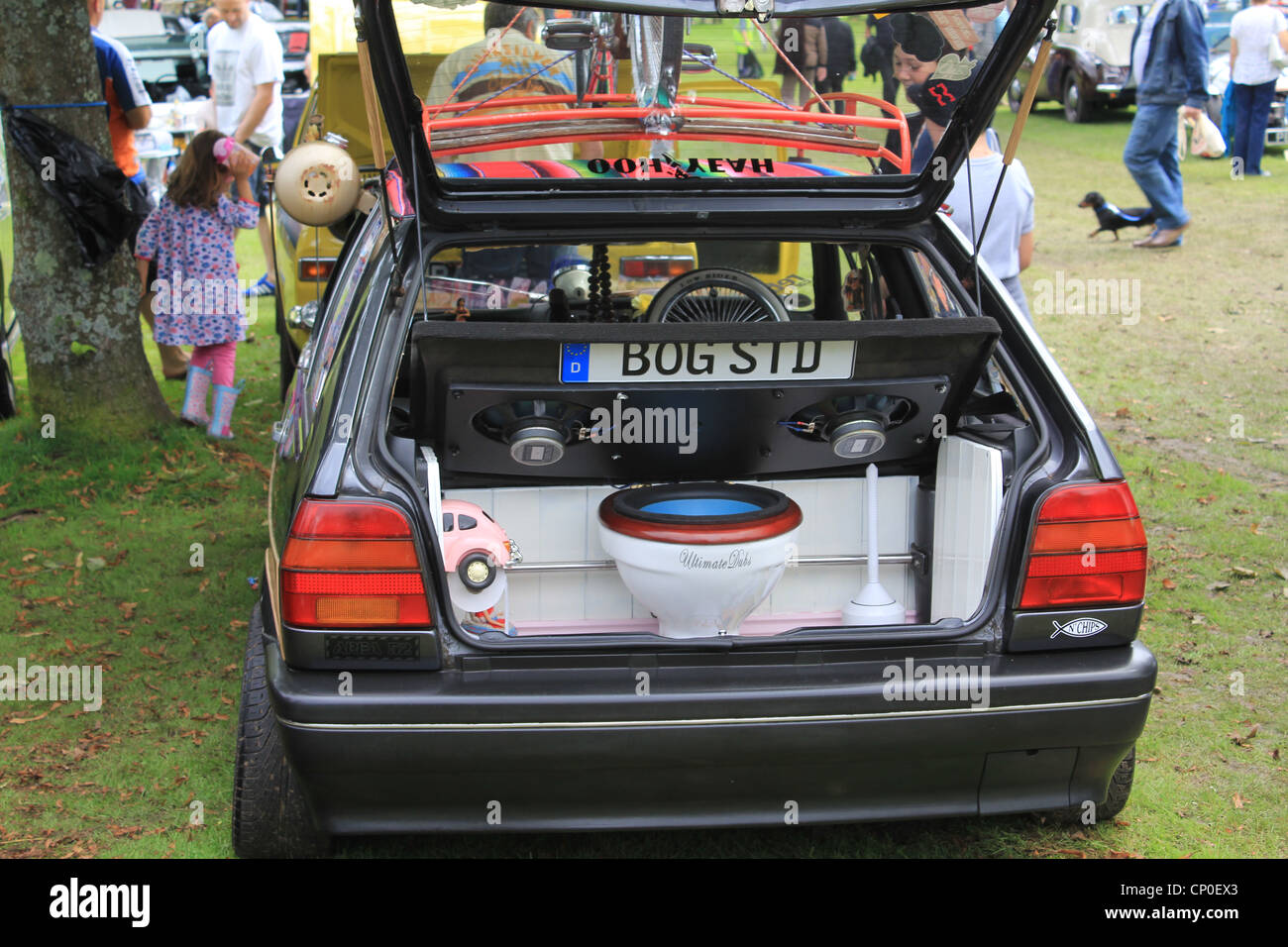 Bog standard hi-res stock photography and images - Alamy