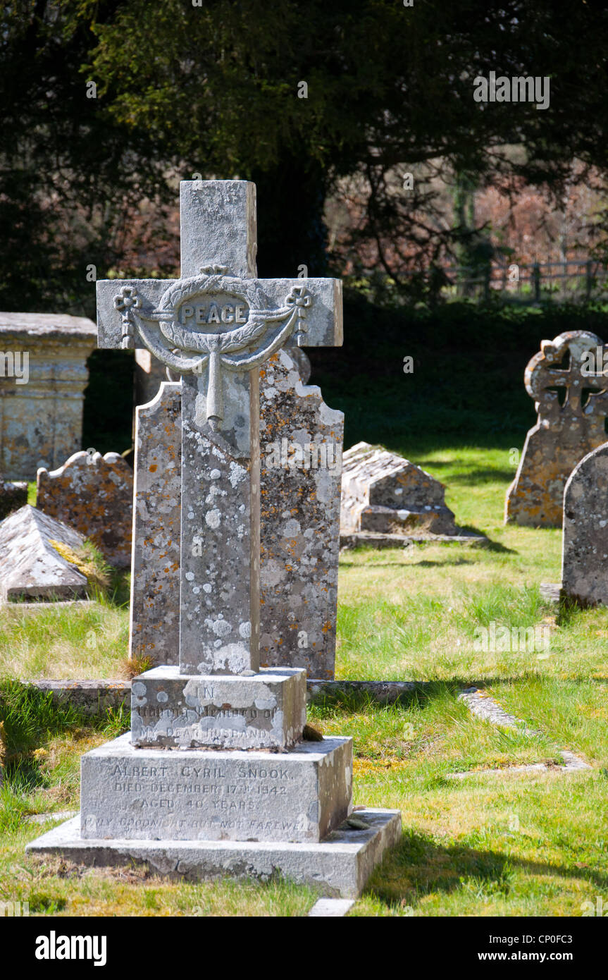 Chilmark church hi-res stock photography and images - Alamy