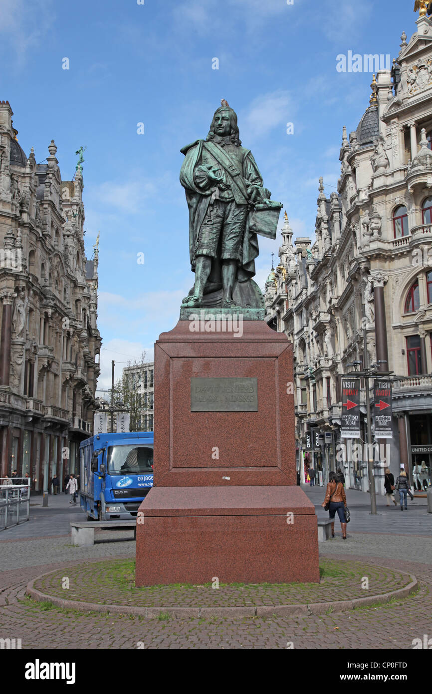 Belgium, Antwerpen. Statue on street Stock Photo - Alamy