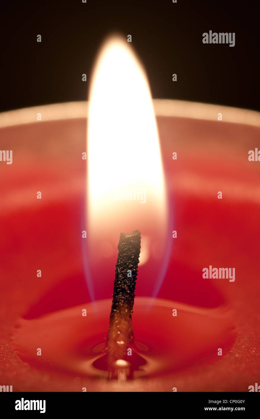 Macro candle hi-res stock photography and images - Alamy