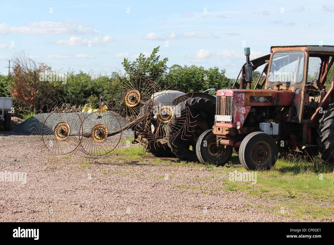 Farming tractors hi-res stock photography and images - Alamy