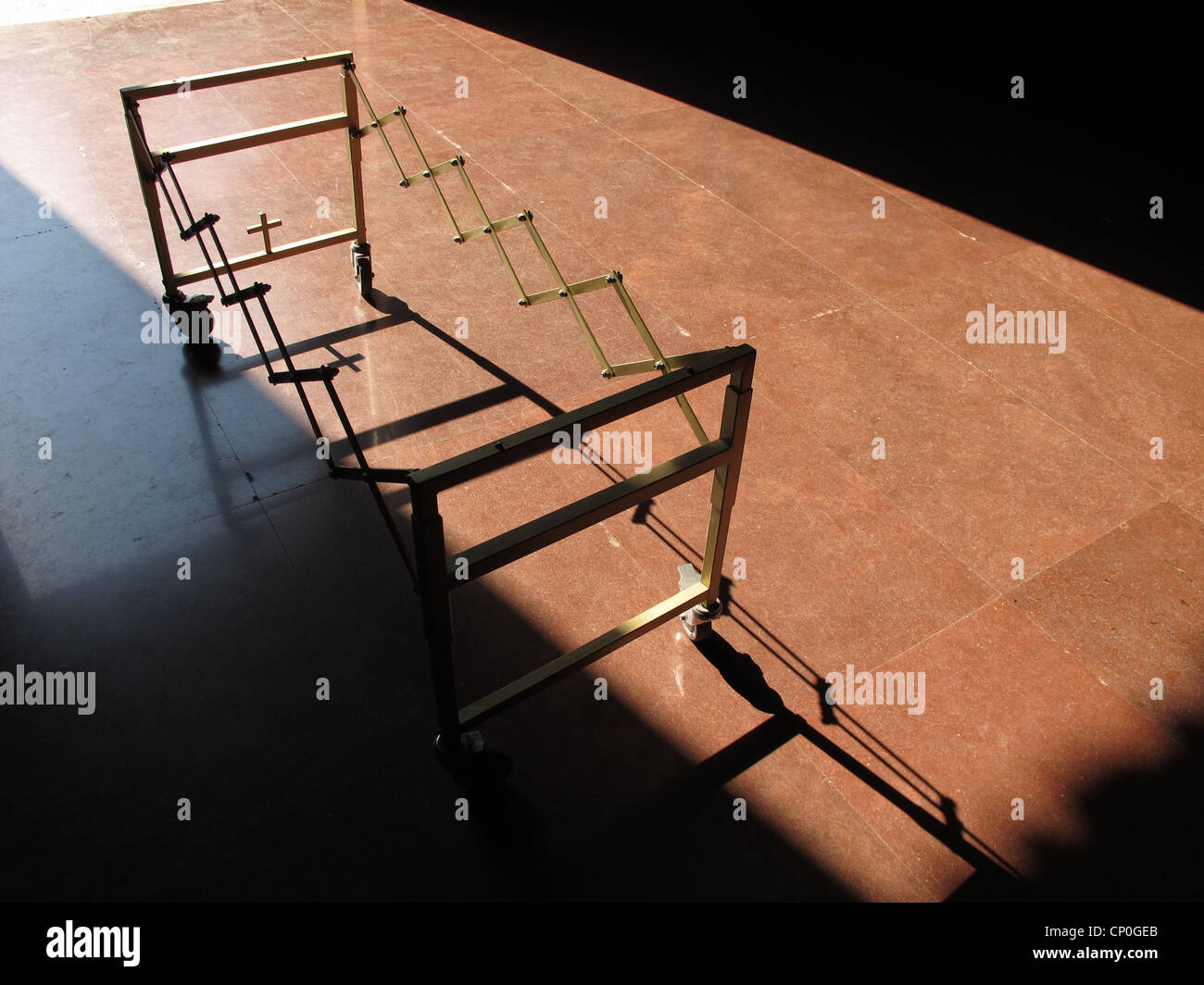 coffin stand inside church in rome italy Stock Photo - Alamy