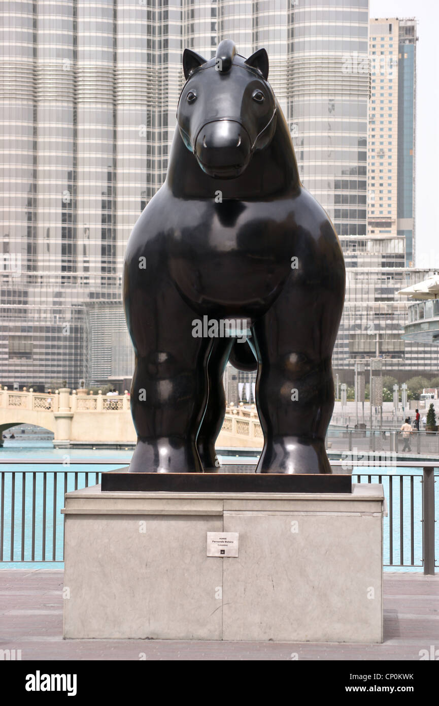 'Horse 2007' sculpture by Fernando Botero outside Burj Khalifa,Dubai ...