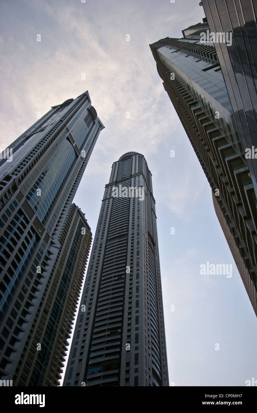 Marina torch tower dubai hi-res stock photography and images - Alamy