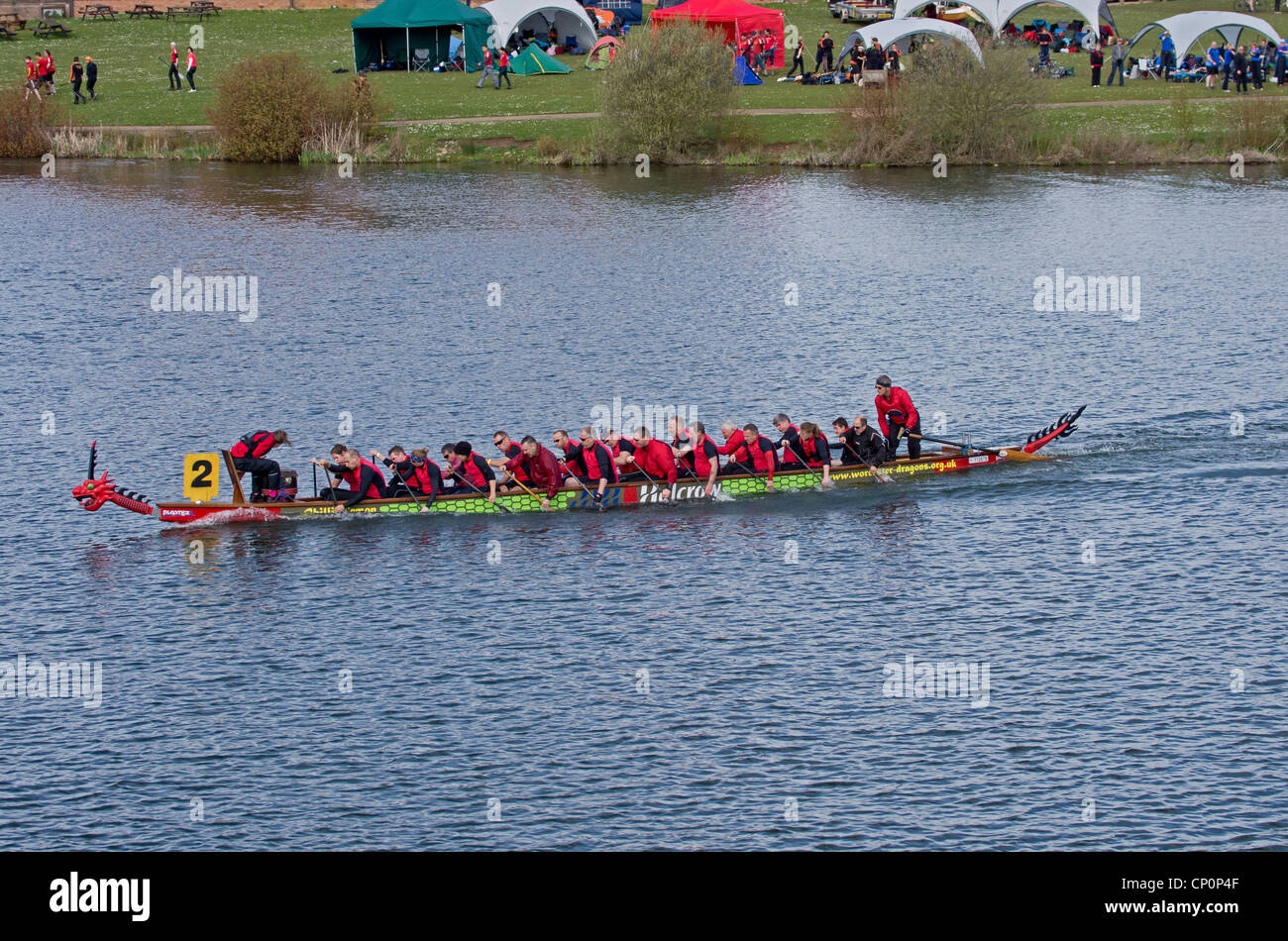 BDA National League dragon boats race at Caldecotte lake Milton Keynes ...