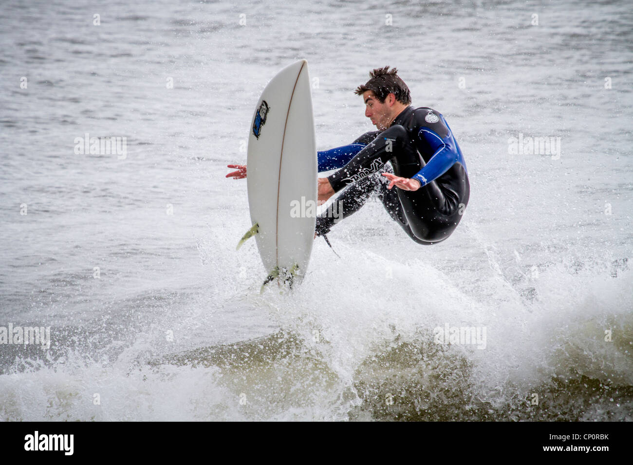 Reef surf surfer hi-res stock photography and images - Alamy