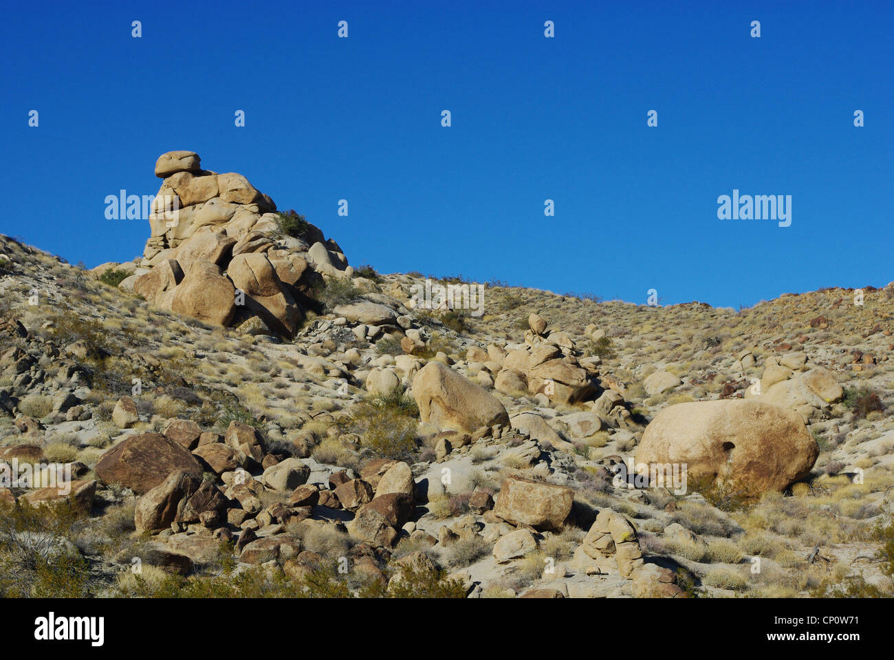 Blue sky nevada hi-res stock photography and images - Alamy