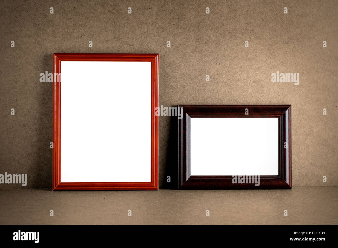Vintage standing picture frames hi-res stock photography and images - Alamy