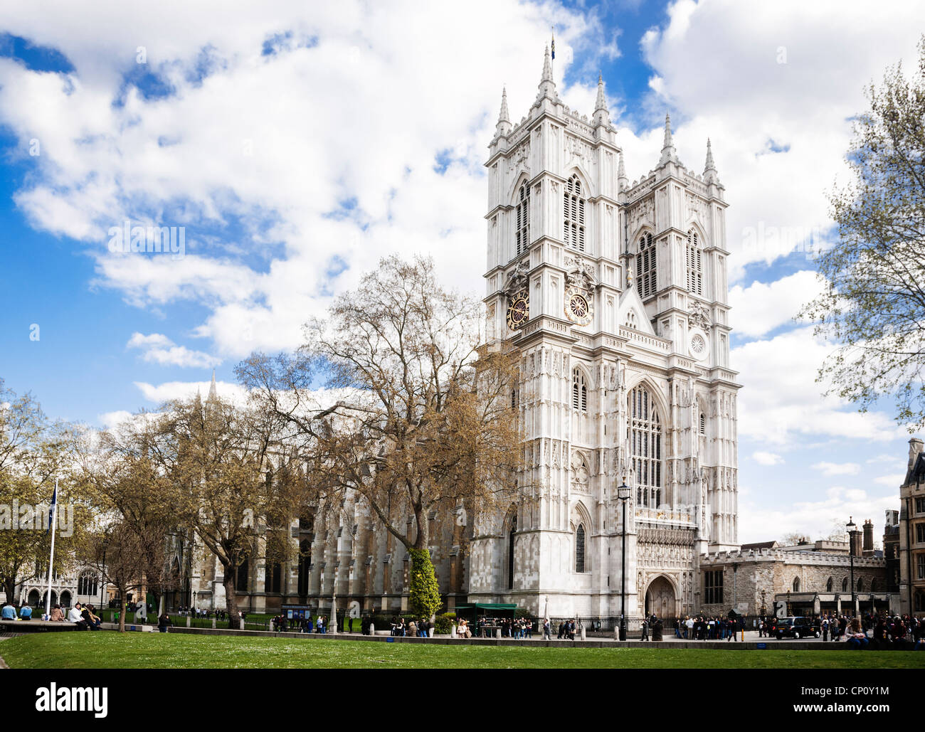Historic abbey central england hi-res stock photography and images - Alamy