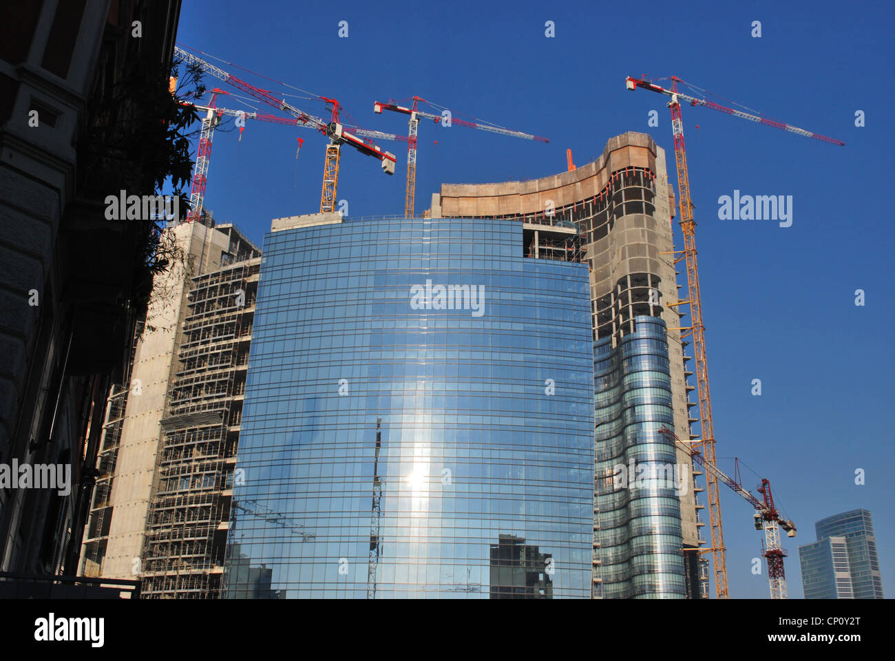 Construction site office towers hi-res stock photography and images - Alamy