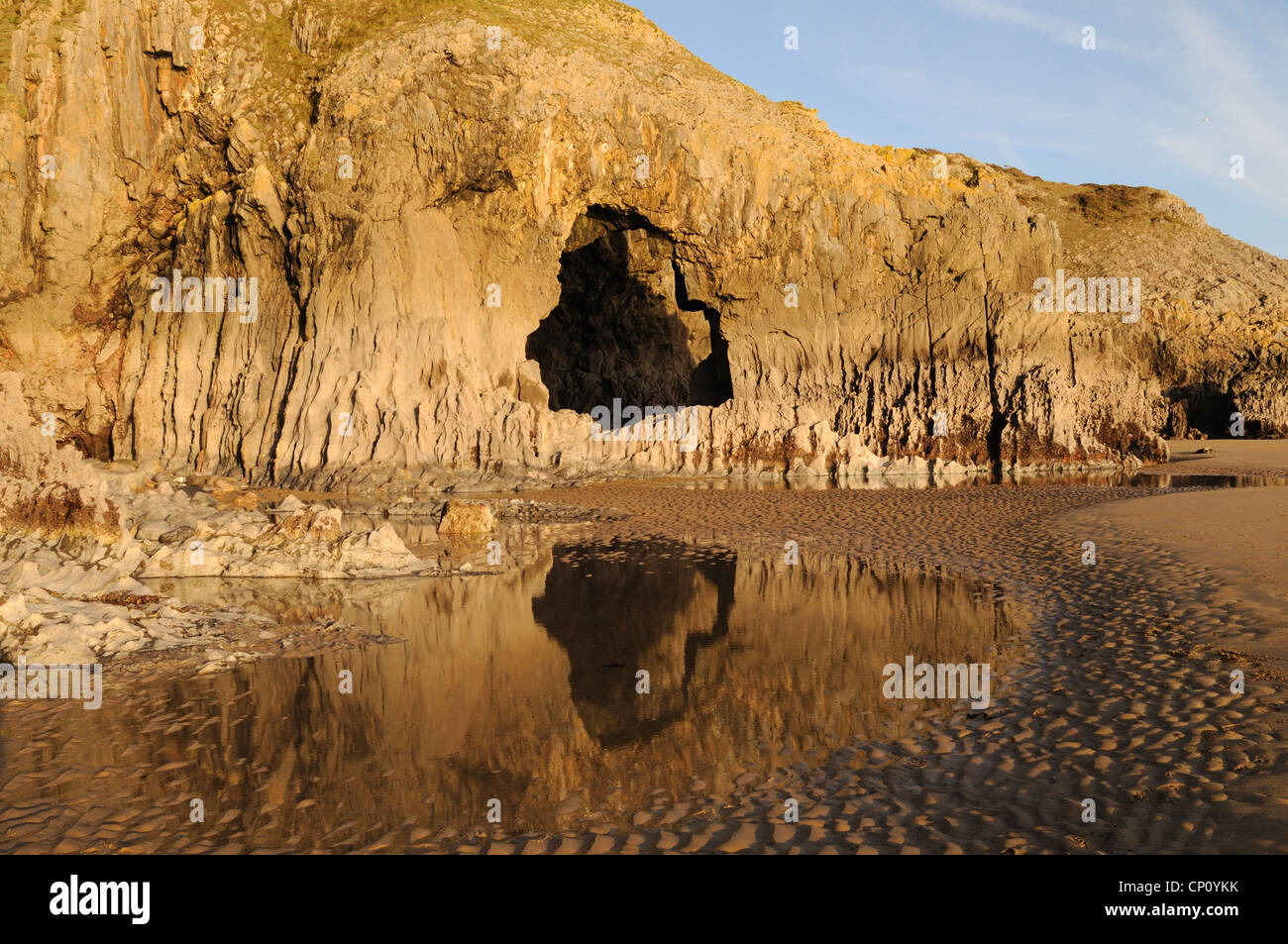 Lydstep caverns hi-res stock photography and images - Alamy