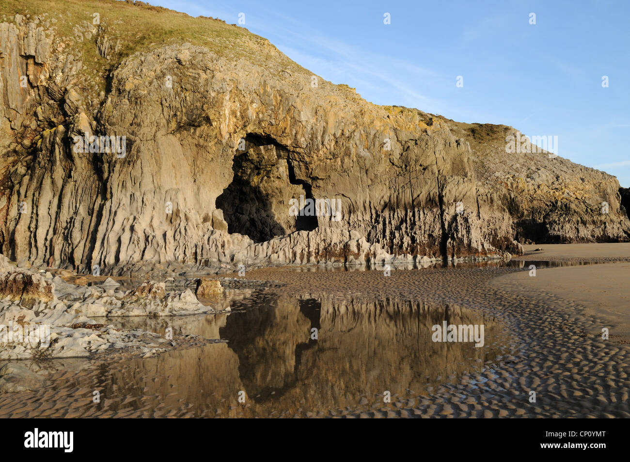 Lydstep beach hi-res stock photography and images - Alamy